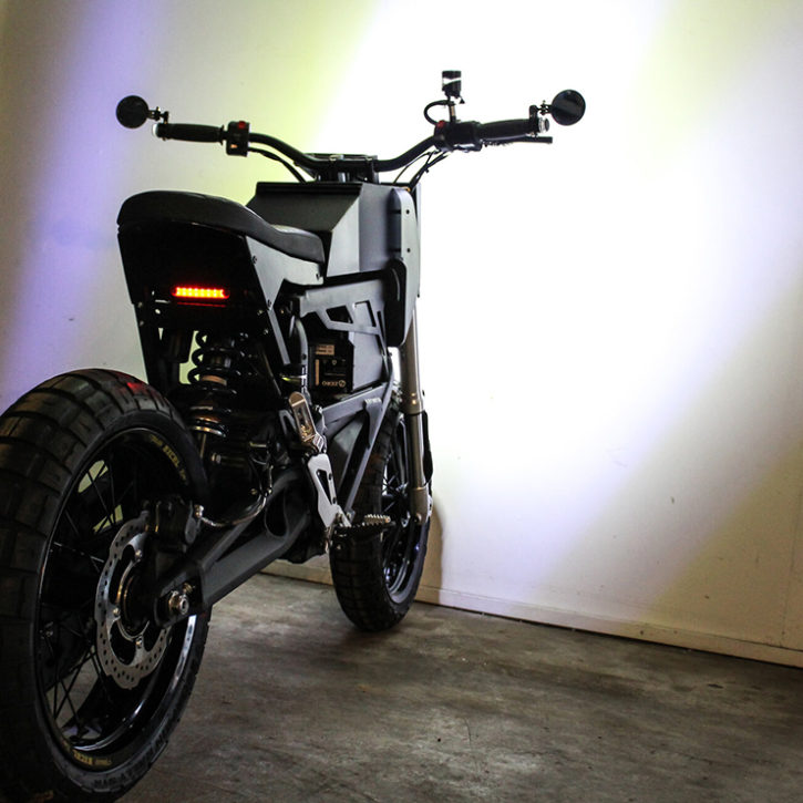 Droog Moto builds your Zero FX to a DM-016 E-Fighter | thepack.news ...
