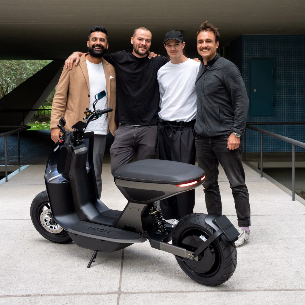 NAON from Germany launches new prototype ZERO-ONE electric scooter ...