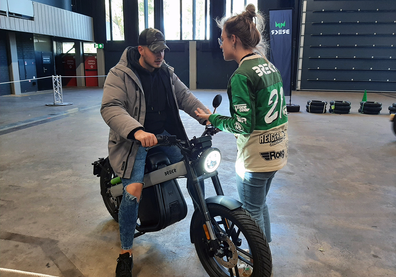 Electric mobility companies side by side at Electrified 2021 – thepack.news