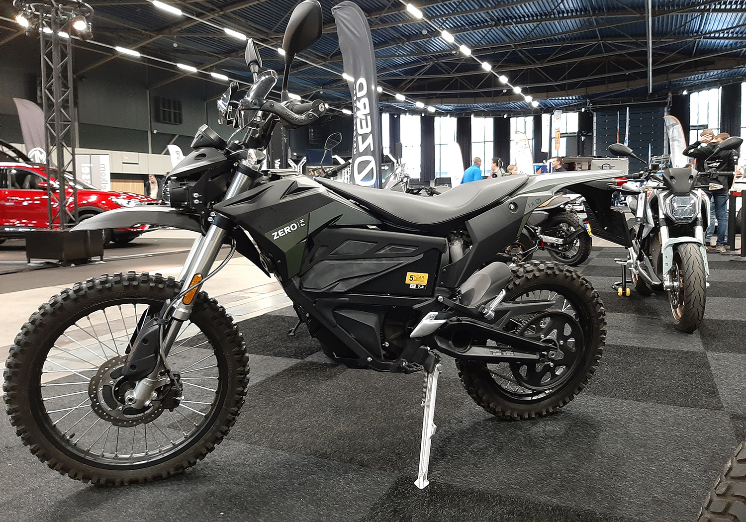 Electric mobility companies side by side at Electrified 2021 – thepack.news