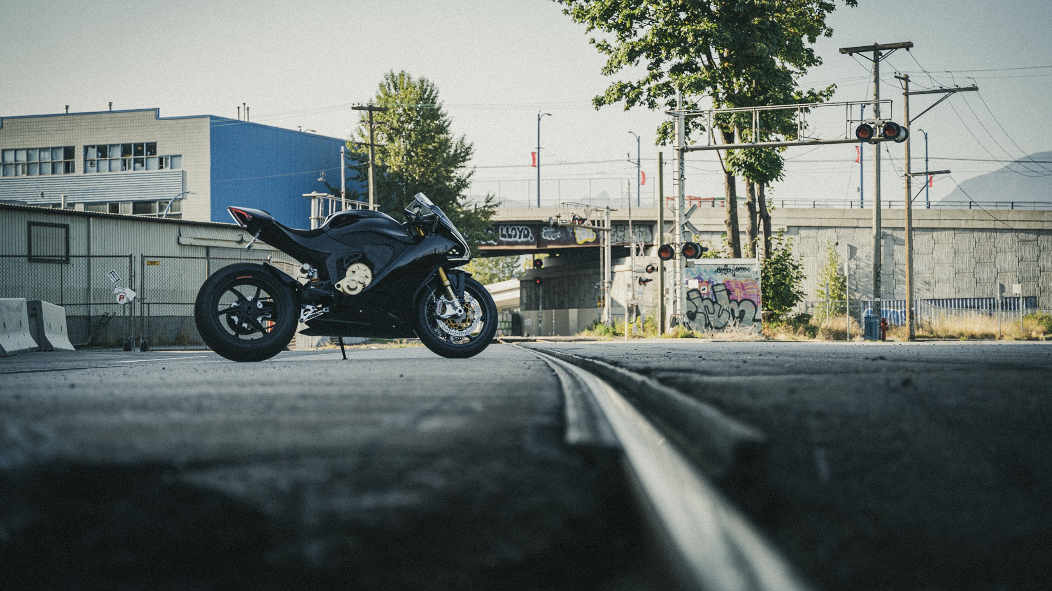 Damon Motors full speed ahead with expansion to Europe and new ...