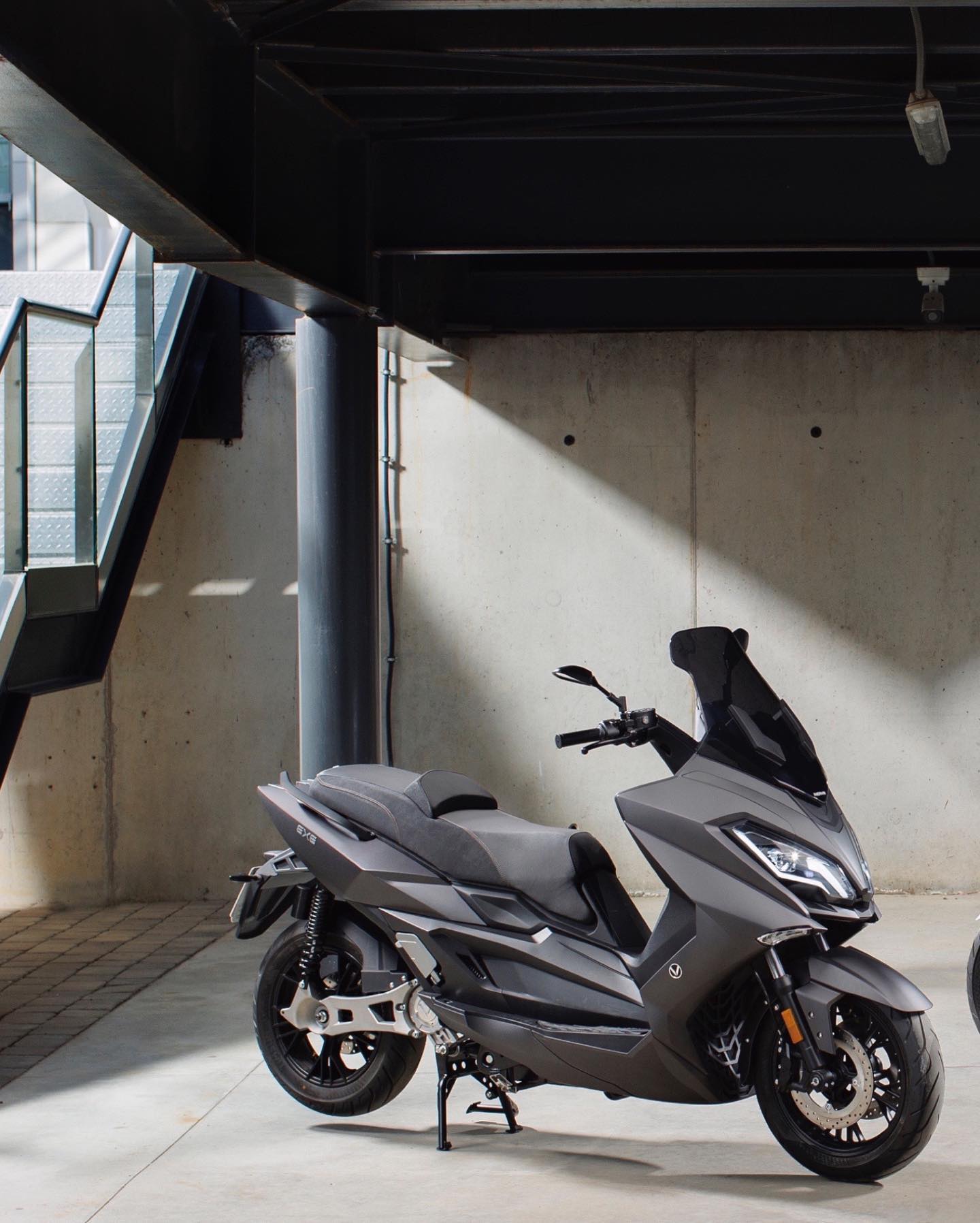 NERVA launches new EXE electric scooter with LFP battery technology ...