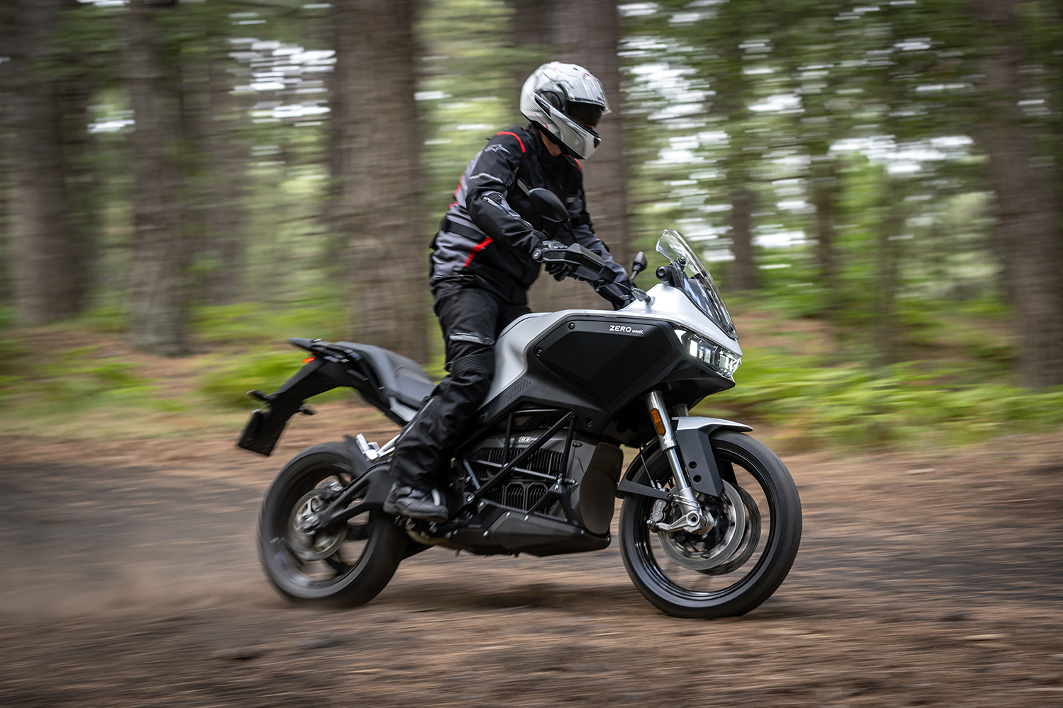 Zero Motorcycles releases new electric adventure motorcycle DSR/X in ...