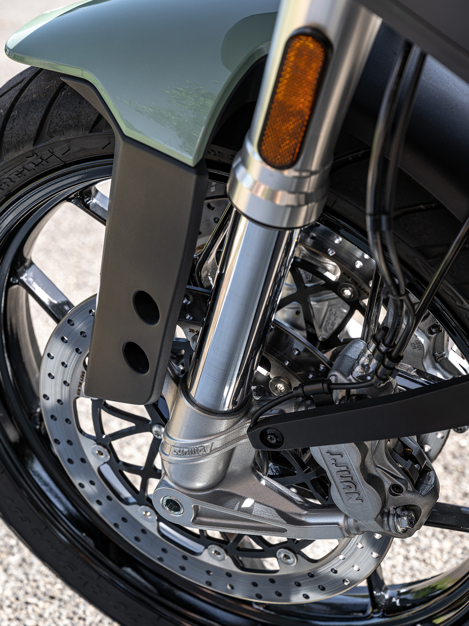 Zero Motorcycles releases new electric adventure motorcycle DSR/X in ...