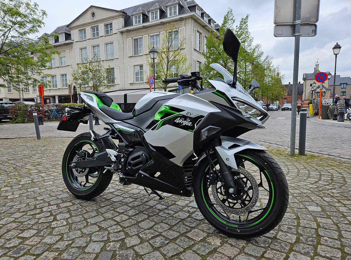 THE PACK tested the new electric Ninja e-1 from Kawasaki – thepack.news