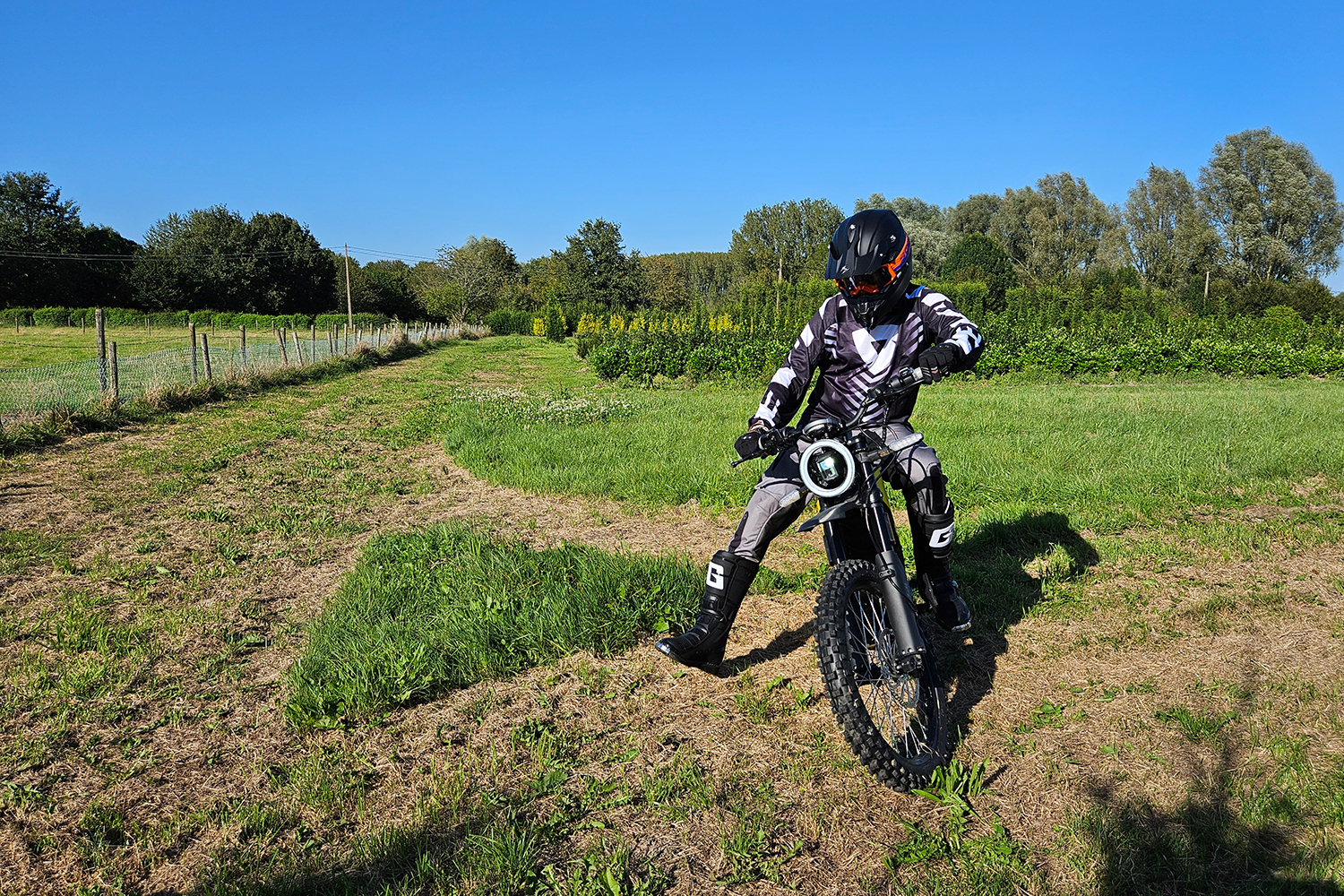 First ride with NIU’s light electric offroad XQi3 – thepack.news