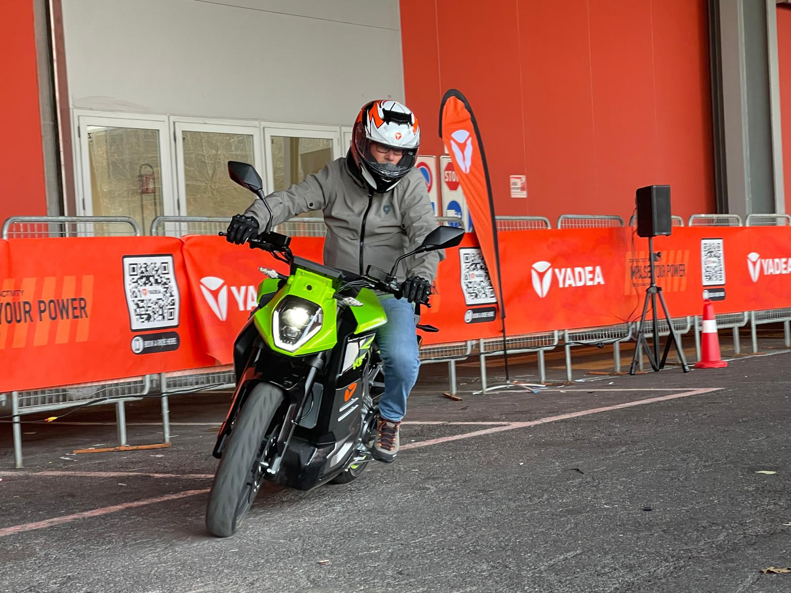 First ride with Yadea’s electric naked bike ‘Kemper’ – thepack.news